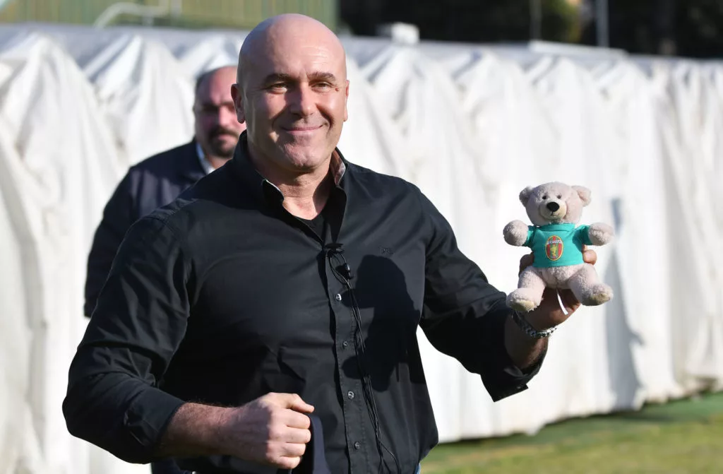 Bandecchi Stefano Moglie e Figli - Media Famosi